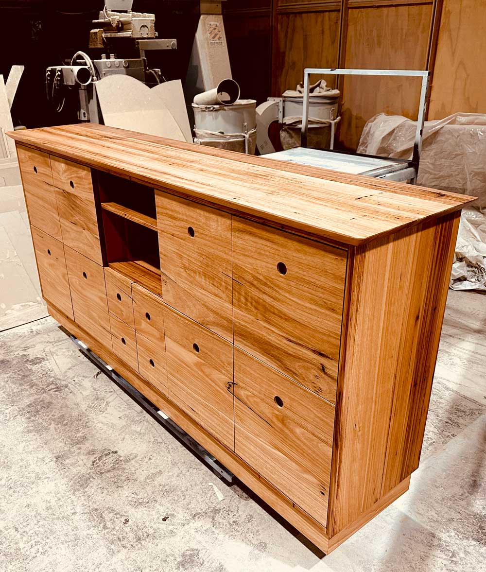 Custom Timber Furniture Daylesford | Pride Furniture